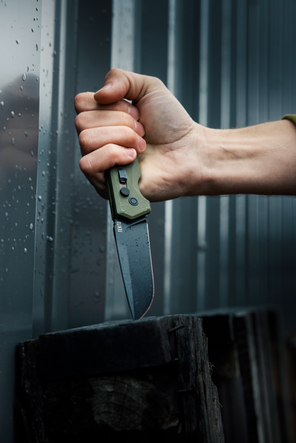 Unleashed Dominance: The Tekto A3 Delta Automatic Folding Powerhouse | The Coolector