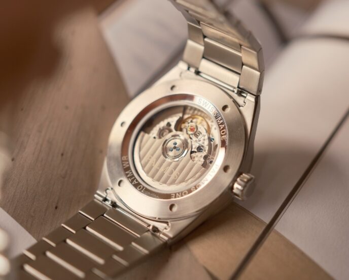 Brutalism on the Wrist: The Architectural Elegance of the Palmos One ...