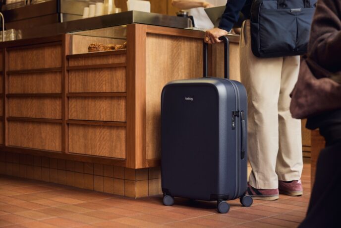 First-Class Engineering For The Hold: The Bellroy Transit Check-in ...